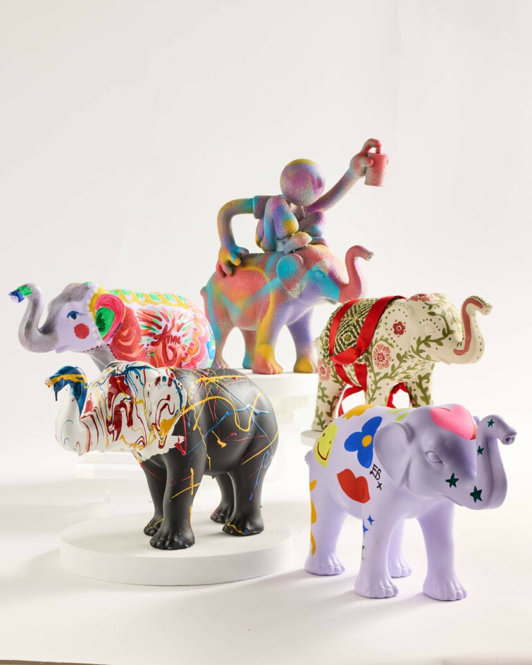 Stephen Graham, Greg Davies and other celebrities create mini artworks ...