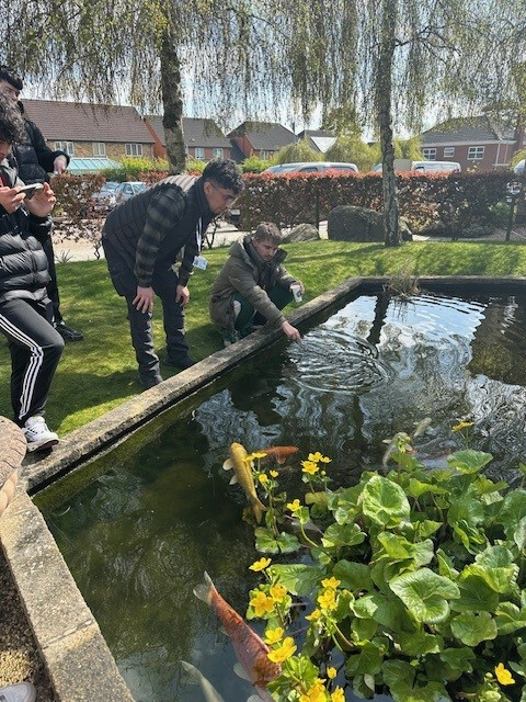 Leicester College students Give Back to LOROS